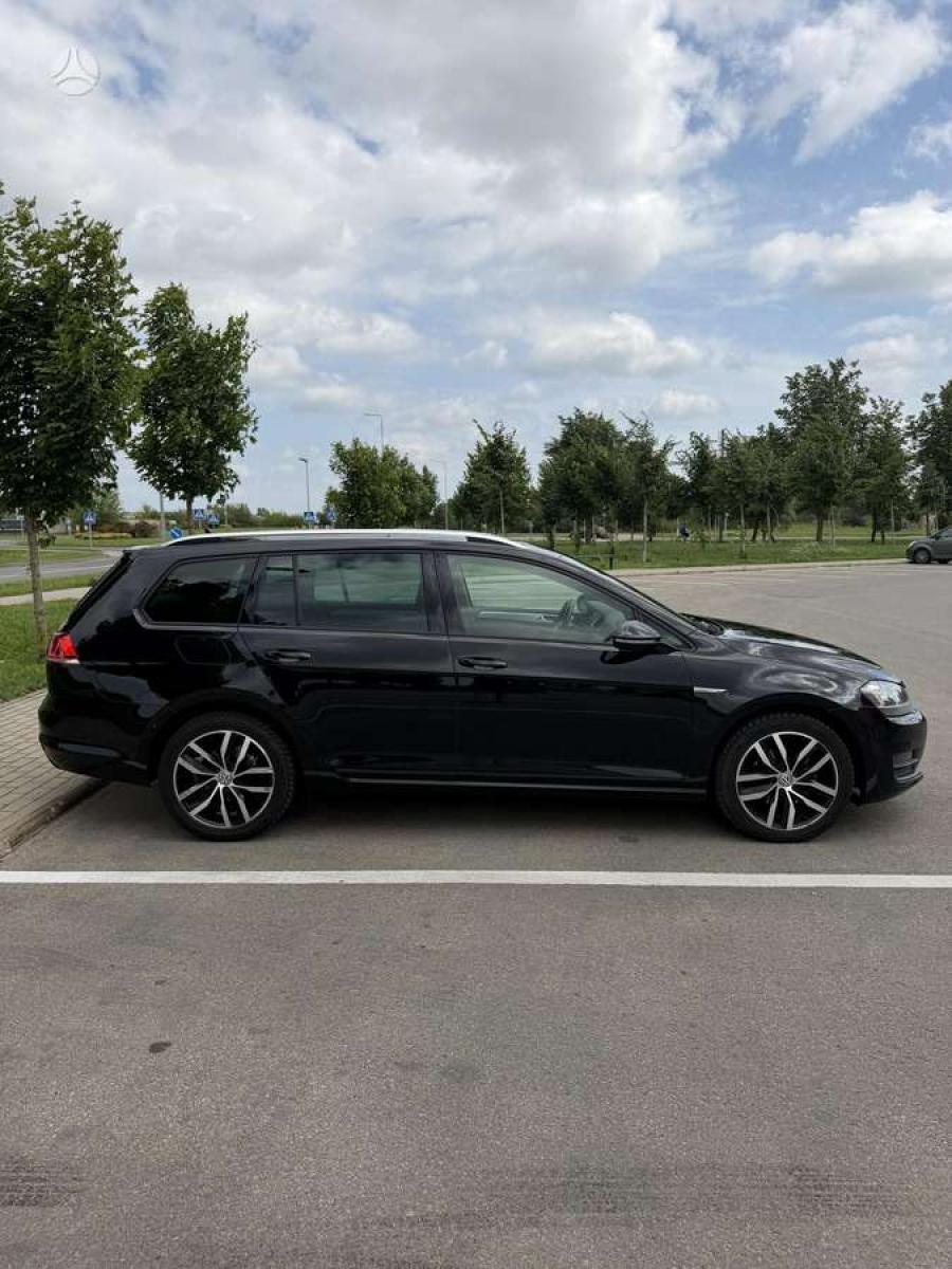 Melns Volkswagen Golf 2014 Panevēža, ar dzinēja tilpumu 1.60 L un nobraukumu 279 tūkst. km par 6300 €, foto 5 vietnē AUTOMOTO.COM.LV