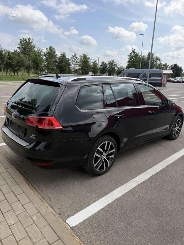 Melns Volkswagen Golf 2014 Panevēža, ar dzinēja tilpumu 1.60 L un nobraukumu 279 tūkst. km par 6300 €, foto 5 vietnē AUTOMOTO.COM.LV