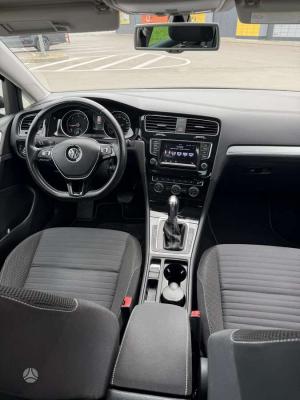Melns Volkswagen Golf 2014 Panevēža, ar dzinēja tilpumu 1.60 L un nobraukumu 279 tūkst. km par 6300 €, foto 9 vietnē AUTOMOTO.COM.LV