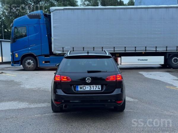 Black Volkswagen Golf 2014 in Riga, with an engine capacity of 1.60 L and mileage of 270 thousand km for 7500 €, photo 7 on AUTOMOTO.COM.LV