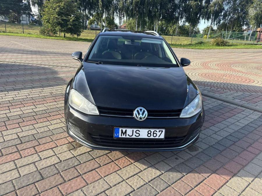 Black Volkswagen Golf 2014 in Silute, with an engine capacity of 1.60 L and mileage of 282 thousand km for 4800 €, photo 9 on AUTOMOTO.COM.LV