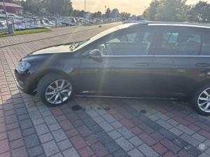 Black Volkswagen Golf 2014 in Silute, with an engine capacity of 1.60 L and mileage of 282 thousand km for 4800 €, photo 11 on AUTOMOTO.COM.LV