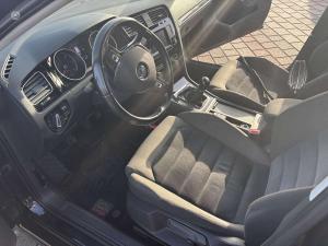Black Volkswagen Golf 2014 in Silute, with an engine capacity of 1.60 L and mileage of 282 thousand km for 4800 €, photo 18 on AUTOMOTO.COM.LV