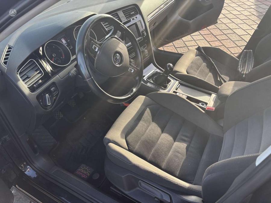 Black Volkswagen Golf 2014 in Silute, with an engine capacity of 1.60 L and mileage of 282 thousand km for 4800 €, photo 18 on AUTOMOTO.COM.LV