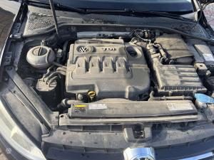 Black Volkswagen Golf 2014 in Silute, with an engine capacity of 1.60 L and mileage of 282 thousand km for 4800 €, photo 27 on AUTOMOTO.COM.LV