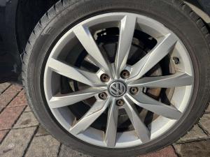 Black Volkswagen Golf 2014 in Silute, with an engine capacity of 1.60 L and mileage of 282 thousand km for 4800 €, photo 30 on AUTOMOTO.COM.LV