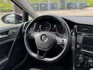 Black Volkswagen Golf 2014 in Alytus, with an engine capacity of 1.60 L and mileage of 295 thousand km for 3750 €, photo 12 on AUTOMOTO.COM.LV