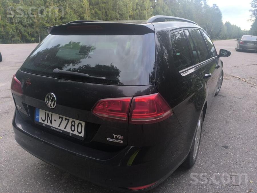 Black Volkswagen Golf 2014 in Riga, with an engine capacity of 1.40 L and mileage of 268 thousand km for 3400 €, photo 4 on AUTOMOTO.COM.LV