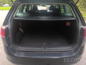Black Volkswagen Golf 2014 in Riga, with an engine capacity of 1.40 L and mileage of 268 thousand km for 3400 €, photo 6 on AUTOMOTO.COM.LV