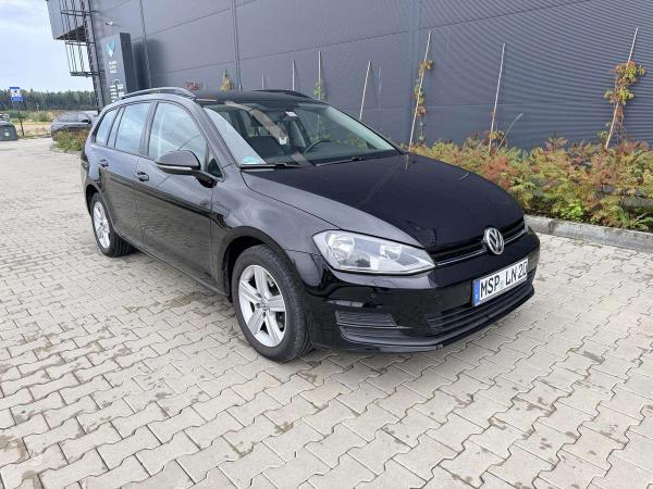 Volkswagen Golf 2014 Viļņa vietnē Melns Volkswagen Golf 2014 Viļņa, ar dzinēja tilpumu 1.97 L un nobraukumu 218 tūkst. km par 7600 €, foto 3 vietnē AUTOMOTO.COM.LV
