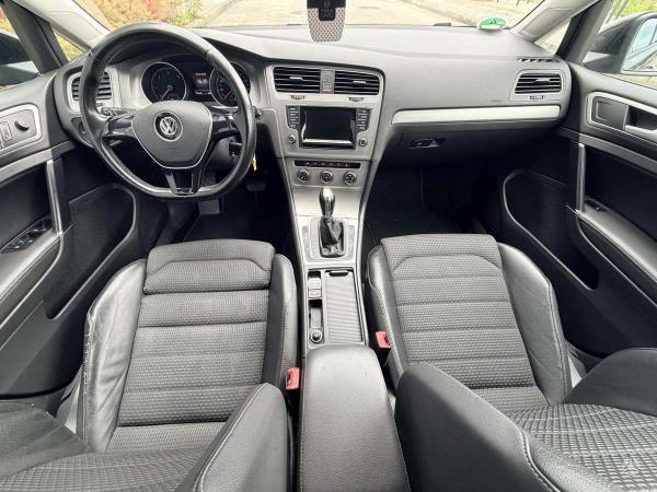 Volkswagen Golf 2014 Viļņa vietnē Melns Volkswagen Golf 2014 Viļņa, ar dzinēja tilpumu 1.97 L un nobraukumu 218 tūkst. km par 7600 €, foto 7 vietnē AUTOMOTO.COM.LV