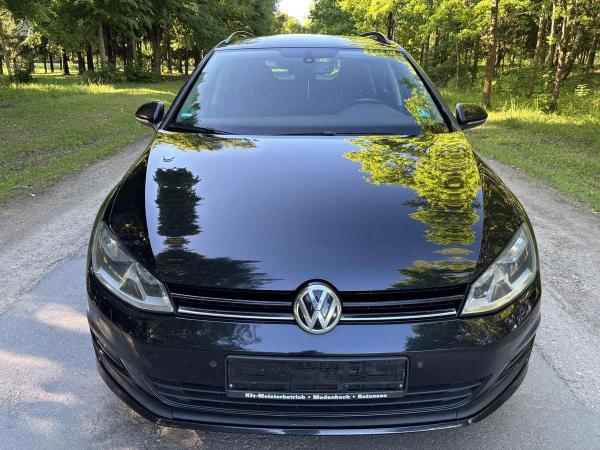 Volkswagen Golf 2014 Pasvalys vietnē Melns Volkswagen Golf 2014 Pasvalys, ar dzinēja tilpumu 1.97 L un nobraukumu 340 tūkst. km par 5850 €, foto 3 vietnē AUTOMOTO.COM.LV