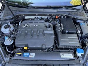 Melns Volkswagen Golf 2014 Pasvalys, ar dzinēja tilpumu 1.97 L un nobraukumu 340 tūkst. km par 5850 €, foto 17 vietnē AUTOMOTO.COM.LV