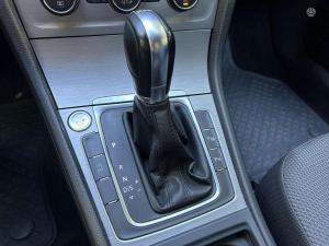 Melns Volkswagen Golf 2014 Pasvalys, ar dzinēja tilpumu 1.97 L un nobraukumu 340 tūkst. km par 5850 €, foto 24 vietnē AUTOMOTO.COM.LV