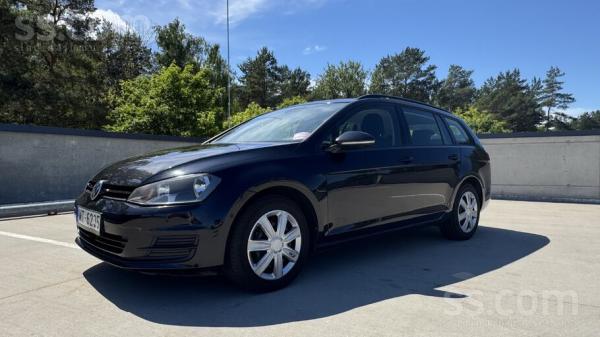 Black Volkswagen Golf 2014 in Riga, with an engine capacity of 1.60 L and mileage of 259 thousand km for 5900 €, photo 1 on AUTOMOTO.COM.LV