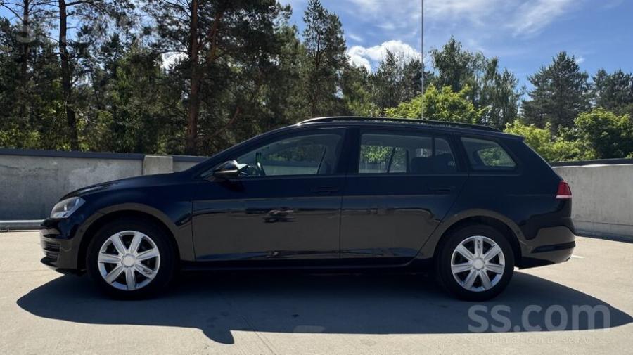 Melns Volkswagen Golf 2014 Rīga, ar dzinēja tilpumu 1.60 L un nobraukumu 259 tūkst. km par 5900 €, foto 4 vietnē AUTOMOTO.COM.LV
