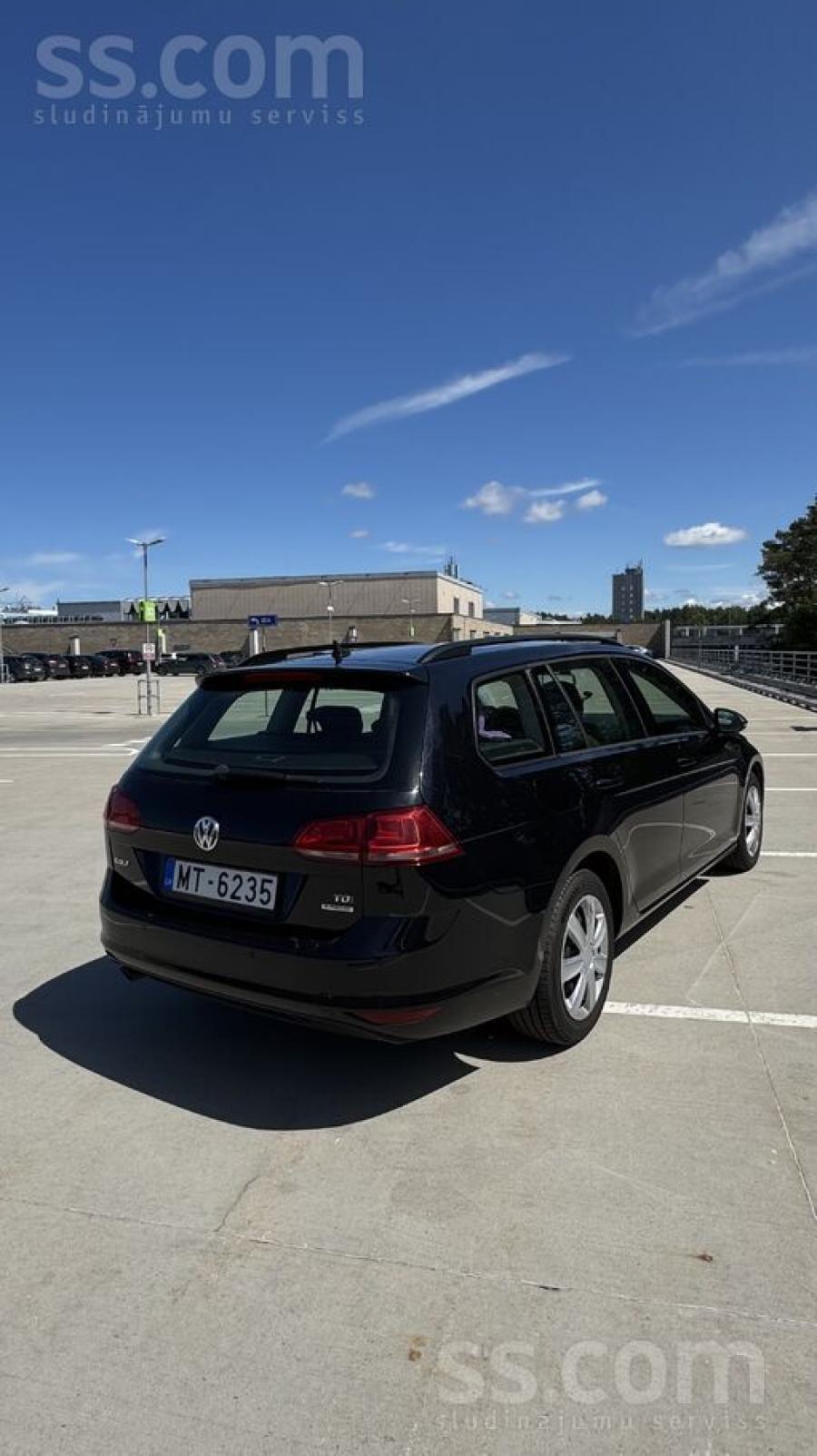 Melns Volkswagen Golf 2014 Rīga, ar dzinēja tilpumu 1.60 L un nobraukumu 259 tūkst. km par 5900 €, foto 5 vietnē AUTOMOTO.COM.LV