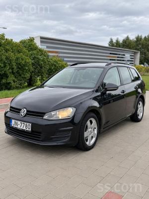 Melns Volkswagen Golf 2014 Rīga, ar dzinēja tilpumu 1.40 L un nobraukumu 269 tūkst. km par 3400 €, foto 3 vietnē AUTOMOTO.COM.LV
