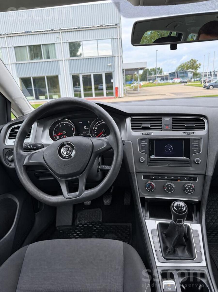 Melns Volkswagen Golf 2014 Rīga, ar dzinēja tilpumu 1.40 L un nobraukumu 269 tūkst. km par 3400 €, foto 12 vietnē AUTOMOTO.COM.LV