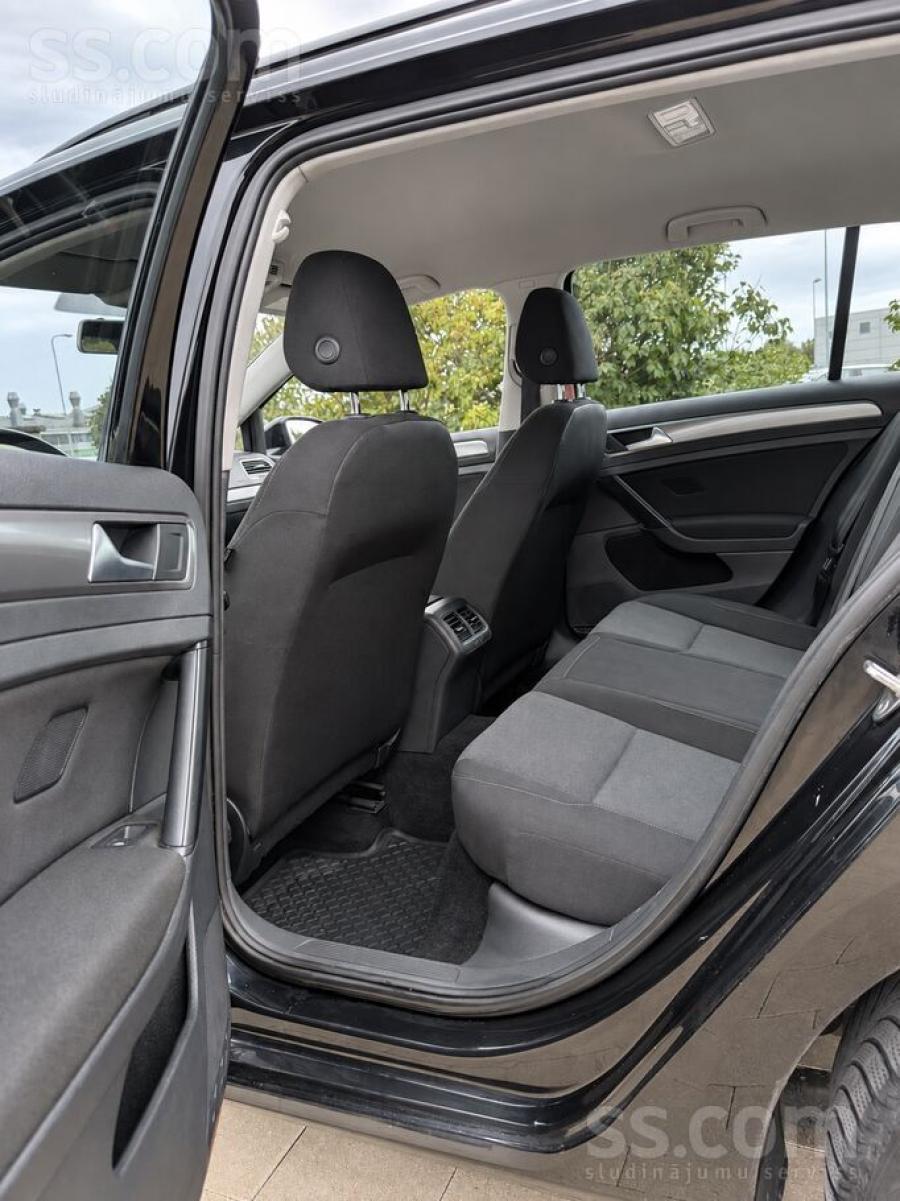 Melns Volkswagen Golf 2014 Rīga, ar dzinēja tilpumu 1.40 L un nobraukumu 269 tūkst. km par 3400 €, foto 14 vietnē AUTOMOTO.COM.LV