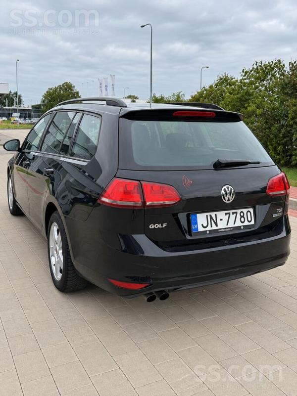 Black Volkswagen Golf 2014 in Riga, with an engine capacity of 1.40 L and mileage of 269 thousand km for 3400 €, photo 5 on AUTOMOTO.COM.LV