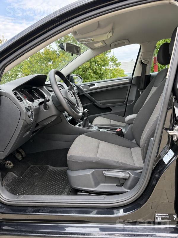 Black Volkswagen Golf 2014 in Riga, with an engine capacity of 1.40 L and mileage of 269 thousand km for 3400 €, photo 10 on AUTOMOTO.COM.LV