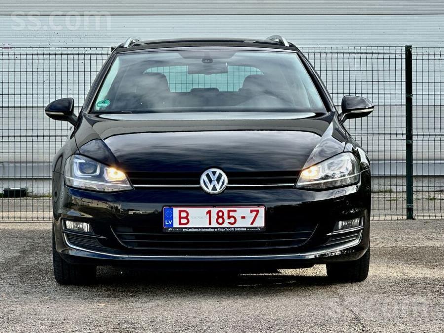 Black Volkswagen Golf 2014 in Tukums, with an engine capacity of 2.00 L and mileage of 287 thousand km for 7490 €, photo 3 on AUTOMOTO.COM.LV