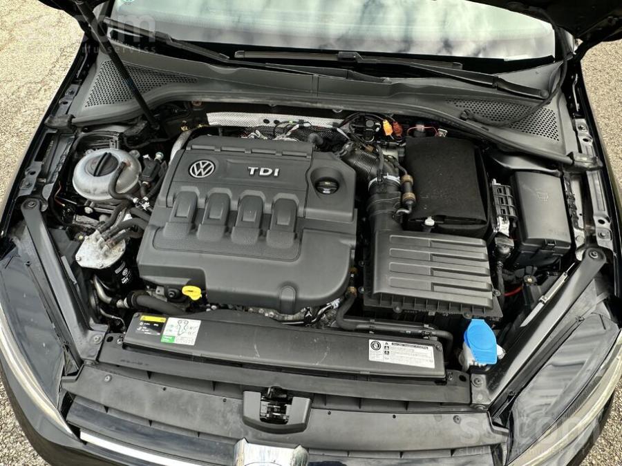Black Volkswagen Golf 2014 in Tukums, with an engine capacity of 2.00 L and mileage of 287 thousand km for 7490 €, photo 31 on AUTOMOTO.COM.LV