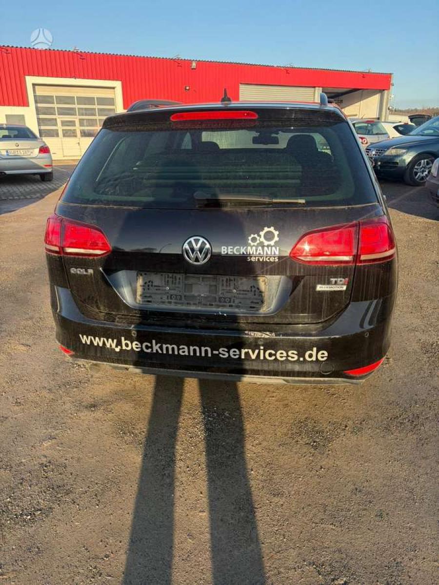 Melns Volkswagen Golf 2015 Marijampole, ar dzinēja tilpumu 1.60 L un nobraukumu 322 tūkst. km par 3350 €, foto 5 vietnē AUTOMOTO.COM.LV