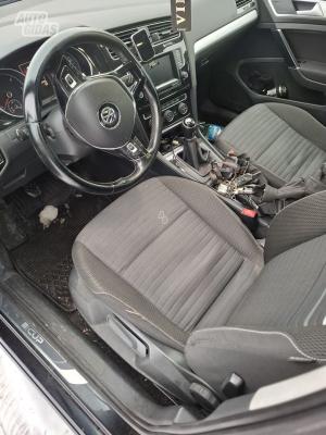 Black Volkswagen Golf 2015 in Kupiskis, with an engine capacity of 1.60 L and mileage of 231 thousand km for 5400 €, photo 7 on AUTOMOTO.COM.LV