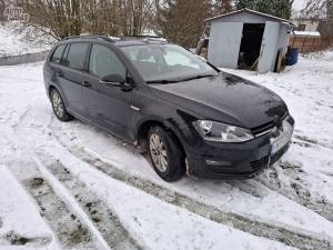 Black Volkswagen Golf 2015 in Kupiskis, with an engine capacity of 1.60 L and mileage of 231 thousand km for 5400 €, photo 14 on AUTOMOTO.COM.LV