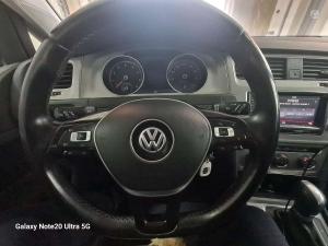 Black Volkswagen Golf 2015 in Vilnius, with an engine capacity of 1.40 L and mileage of 345 thousand km for 4900 €, photo 11 on AUTOMOTO.COM.LV