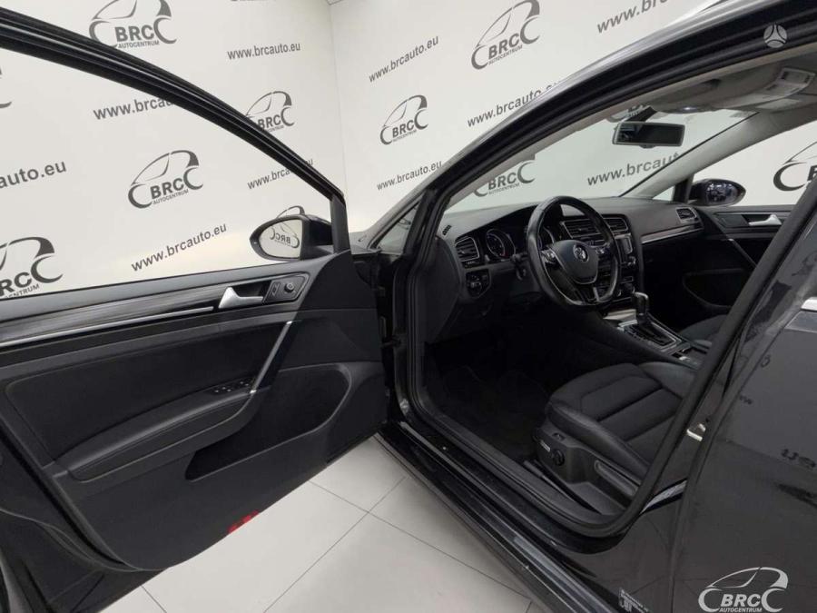 Melns Volkswagen Golf 2015 Viļņa, ar dzinēja tilpumu 1.60 L un nobraukumu 325 tūkst. km par 6000 €, foto 20 vietnē AUTOMOTO.COM.LV