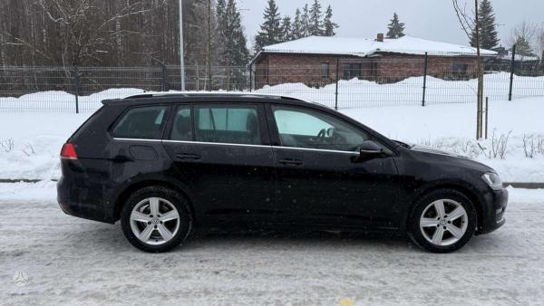 Black Volkswagen Golf 2015 in Vilnius, with an engine capacity of 1.60 L and mileage of 228 thousand km for 6900 €, photo 2 on AUTOMOTO.COM.LV