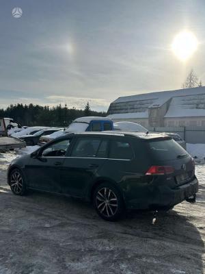 Melns Volkswagen Golf 2015 Viļņa, ar dzinēja tilpumu 1.97 L un nobraukumu 430 tūkst. km par 3500 €, foto 4 vietnē AUTOMOTO.COM.LV