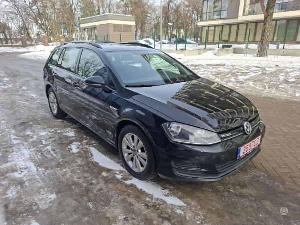 Melns Volkswagen Golf 2015 Viļņa, ar dzinēja tilpumu 1.40 L un nobraukumu 315 tūkst. km par 4900 €, foto 3 vietnē AUTOMOTO.COM.LV
