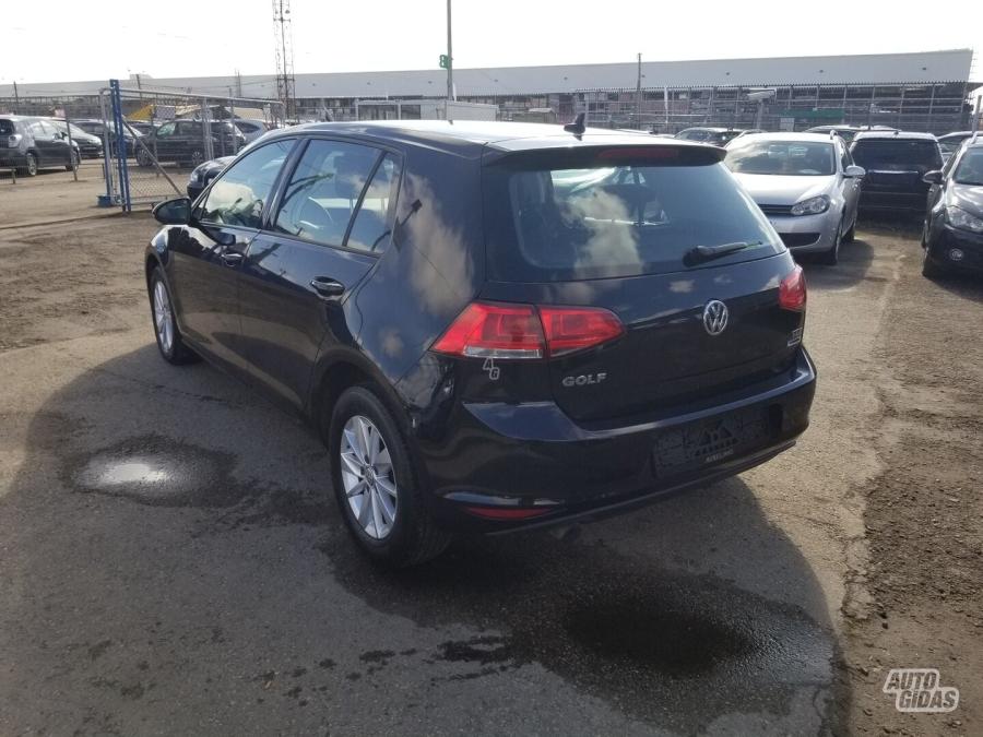 Melns Volkswagen Golf 2015 Kauņa, ar dzinēja tilpumu 1.60 L un nobraukumu 229 tūkst. km par 7750 €, foto 8 vietnē AUTOMOTO.COM.LV