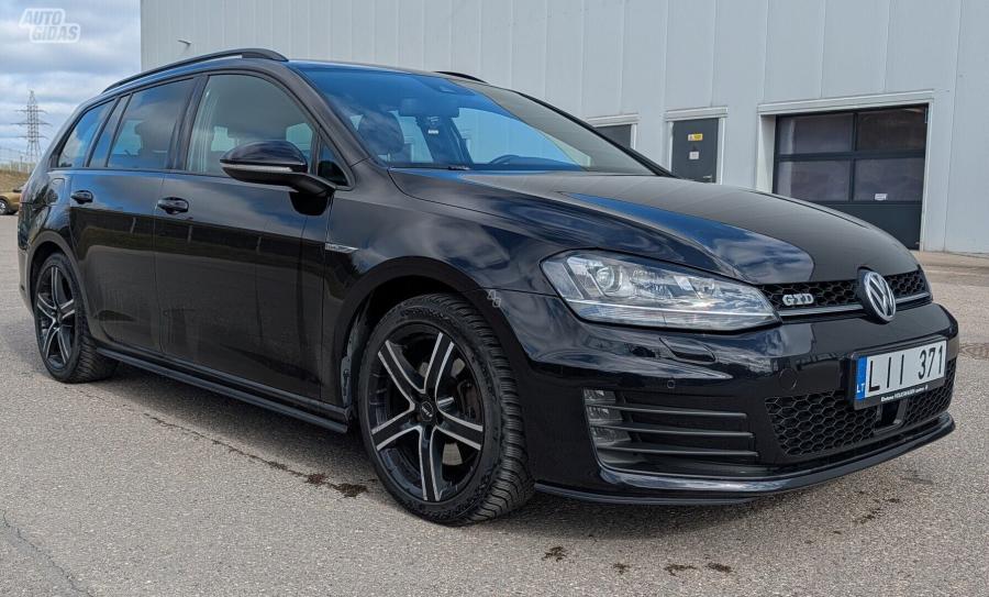 Black Volkswagen Golf 2015 in Vilnius, with an engine capacity of 2.00 L and mileage of 315 thousand km for 9000 €, photo 4 on AUTOMOTO.COM.LV