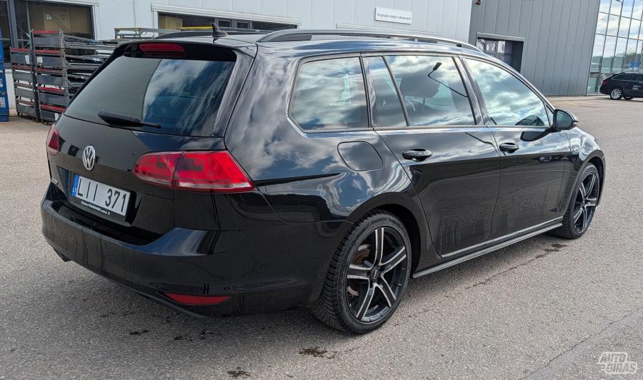 Black Volkswagen Golf 2015 in Vilnius, with an engine capacity of 2.00 L and mileage of 315 thousand km for 9000 €, photo 6 on AUTOMOTO.COM.LV