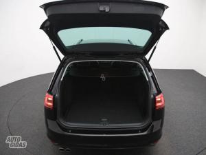Black Volkswagen Golf 2015 in Vilnius, with an engine capacity of 1.40 L and mileage of 215 thousand km for 8499 €, photo 34 on AUTOMOTO.COM.LV
