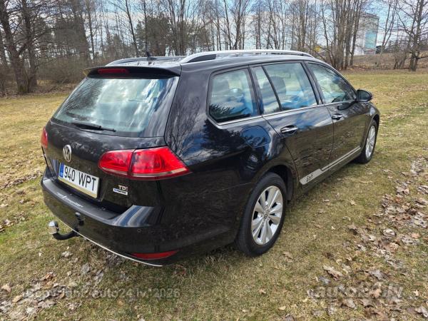 Black Volkswagen Golf 2015 in Parnu, with an engine capacity of 1.60 L and mileage of 242 thousand km for 7900 €, photo 5 on AUTOMOTO.COM.LV