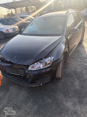 Black Volkswagen Golf 2015 in Lazdijai, with an engine capacity of 1.60 L and mileage of 300 thousand km for 2150 €, photo 8 on AUTOMOTO.COM.LV