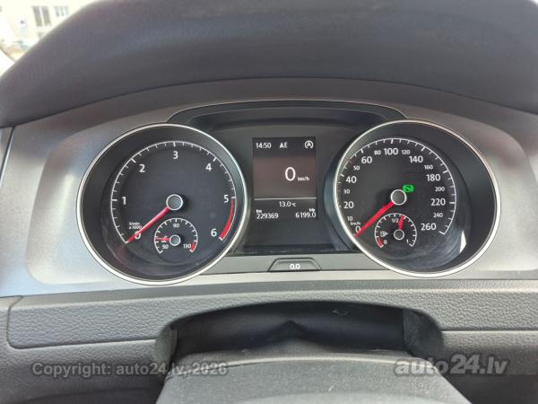Black Volkswagen Golf 2015 in Tallinn, with an engine capacity of 1.60 L and mileage of 229 thousand km for 8000 €, photo 7 on AUTOMOTO.COM.LV