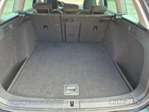 Melns Volkswagen Golf 2015 Tallina, ar dzinēja tilpumu 1.60 L un nobraukumu 229 tūkst. km par 8000 €, foto 14 vietnē AUTOMOTO.COM.LV