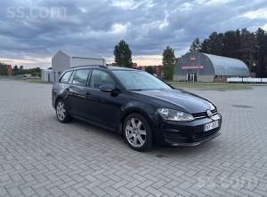Black Volkswagen Golf 2015 in Valmiera, with an engine capacity of 1.60 L and mileage of 271 thousand km for 6450 €, photo 4 on AUTOMOTO.COM.LV
