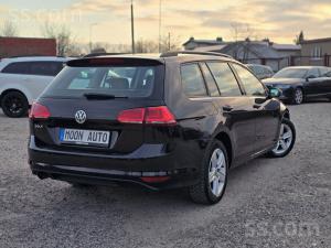 Black Volkswagen Golf 2015 in Liepaja, with an engine capacity of 1.60 L and mileage of 198 thousand km for 6490 €, photo 3 on AUTOMOTO.COM.LV