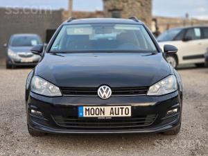 Black Volkswagen Golf 2015 in Liepaja, with an engine capacity of 1.60 L and mileage of 198 thousand km for 6490 €, photo 4 on AUTOMOTO.COM.LV