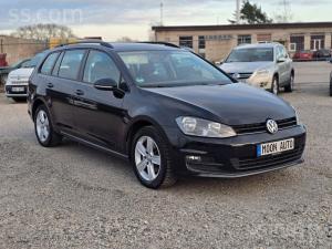 Black Volkswagen Golf 2015 in Liepaja, with an engine capacity of 1.60 L and mileage of 198 thousand km for 6490 €, photo 5 on AUTOMOTO.COM.LV