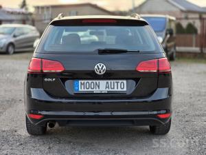 Black Volkswagen Golf 2015 in Liepaja, with an engine capacity of 1.60 L and mileage of 198 thousand km for 6490 €, photo 8 on AUTOMOTO.COM.LV