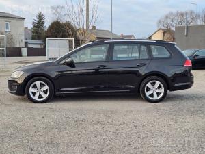 Black Volkswagen Golf 2015 in Liepaja, with an engine capacity of 1.60 L and mileage of 198 thousand km for 6490 €, photo 10 on AUTOMOTO.COM.LV